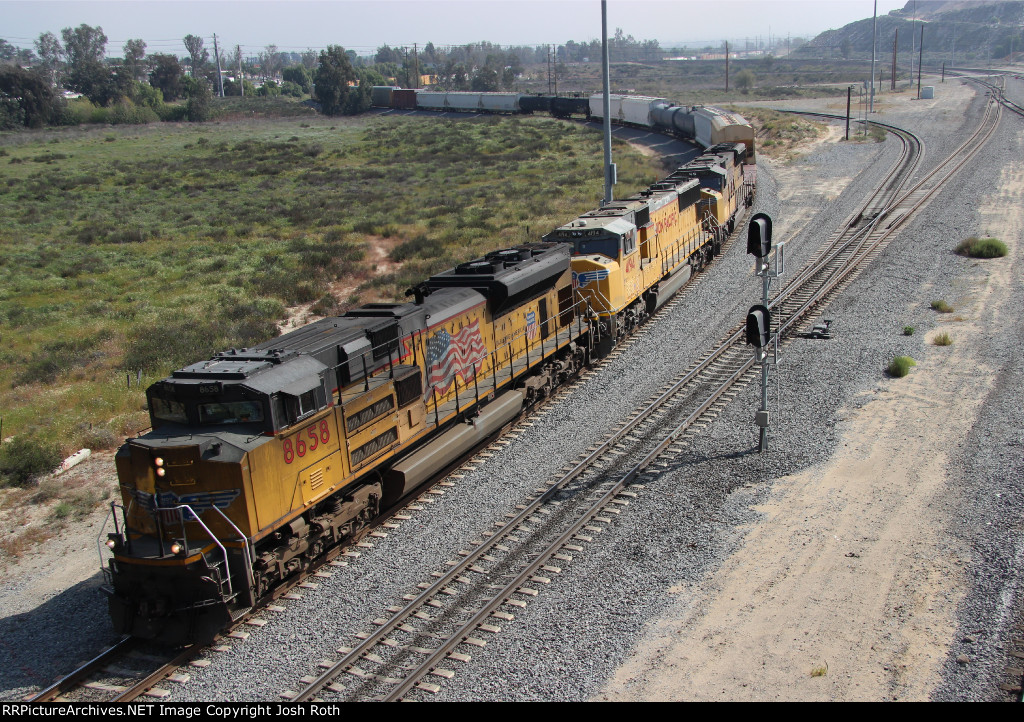 UP 8658, UP 4194 & UP 3892